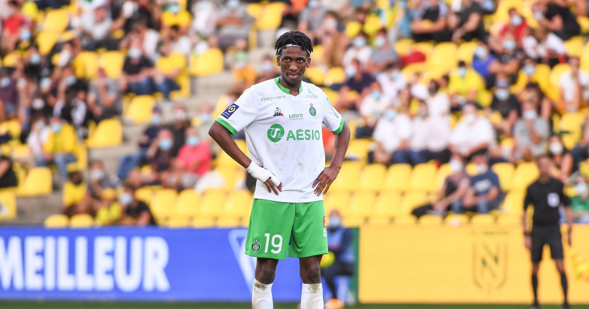 Mercato ASSE : Une décision prise à Saint-Etienne pour Yvan Neyou