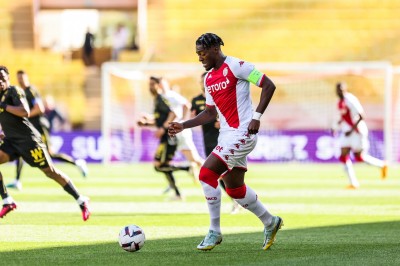 Mercato AS Monaco : Un club de Premier League lorgne sur Axel Disasi